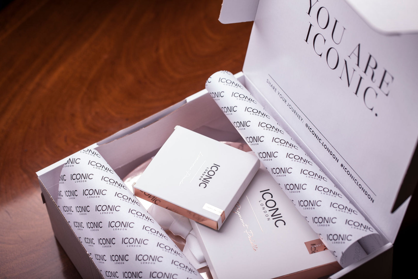 Subscription Box Packaging – Lil Packaging Ecommerce Packaging